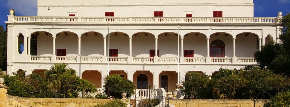 Villa Portelli - VisitKalkara.com